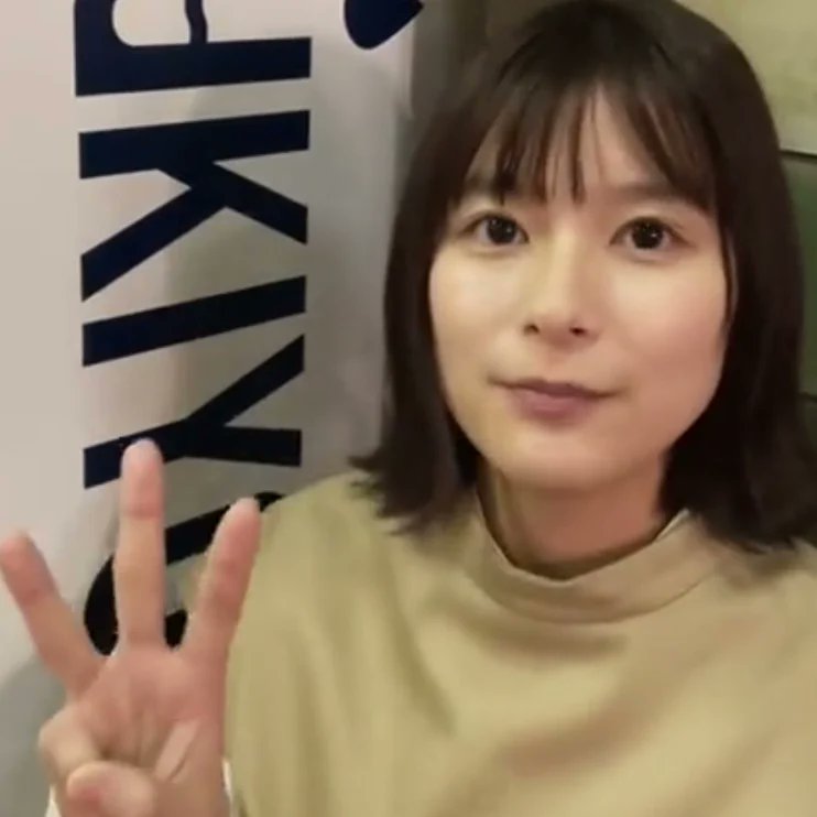 新クロワッサン2 “ザ・ 鼻いいわ ” On Twitter あすは鼻いい芳根京子にガンガン逢える。😅😉 あす2200。 Ntv新水曜ドラマ“ それってパクりじゃないですか 