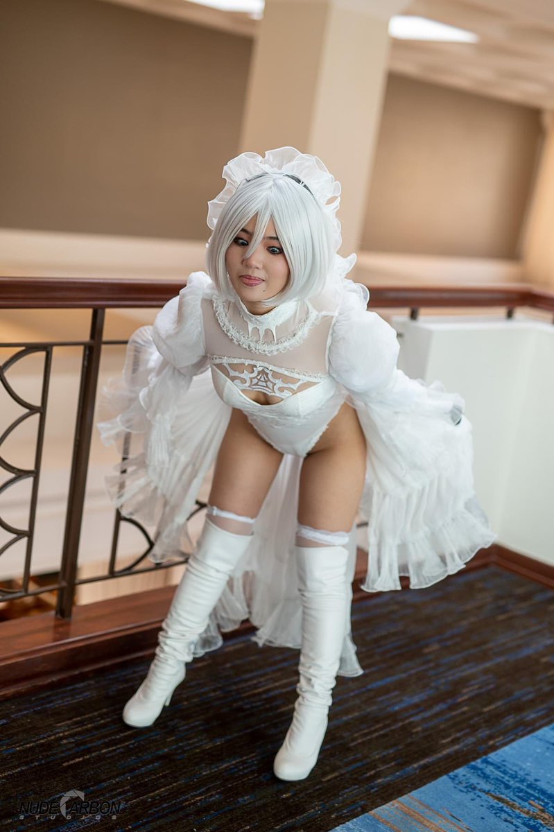 Nude Carbon Studios on Twitter: "Before @CosplayerUna convinces you she is a majestic Fae with ...