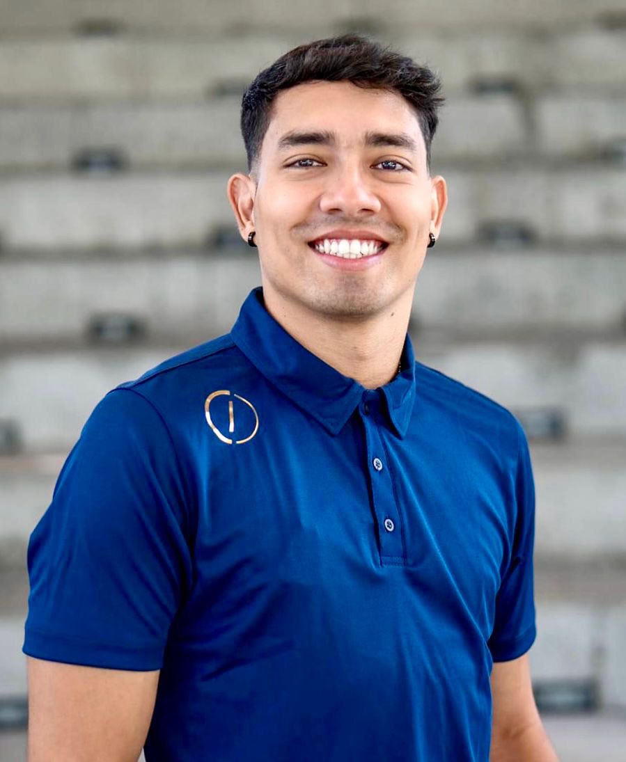 INDES El Salvador on Twitter: "🕺 Los salvadoreños Alejandro Vásquez (Bboy Ares), Ronald ...