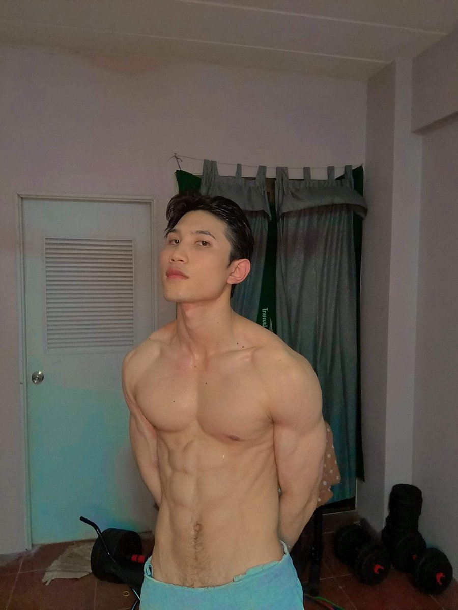 JayLe on Twitter: "เช้านี้ออกกำลังกาย💪 ก่อนเดินทางกลับบ้าน🏠💓"