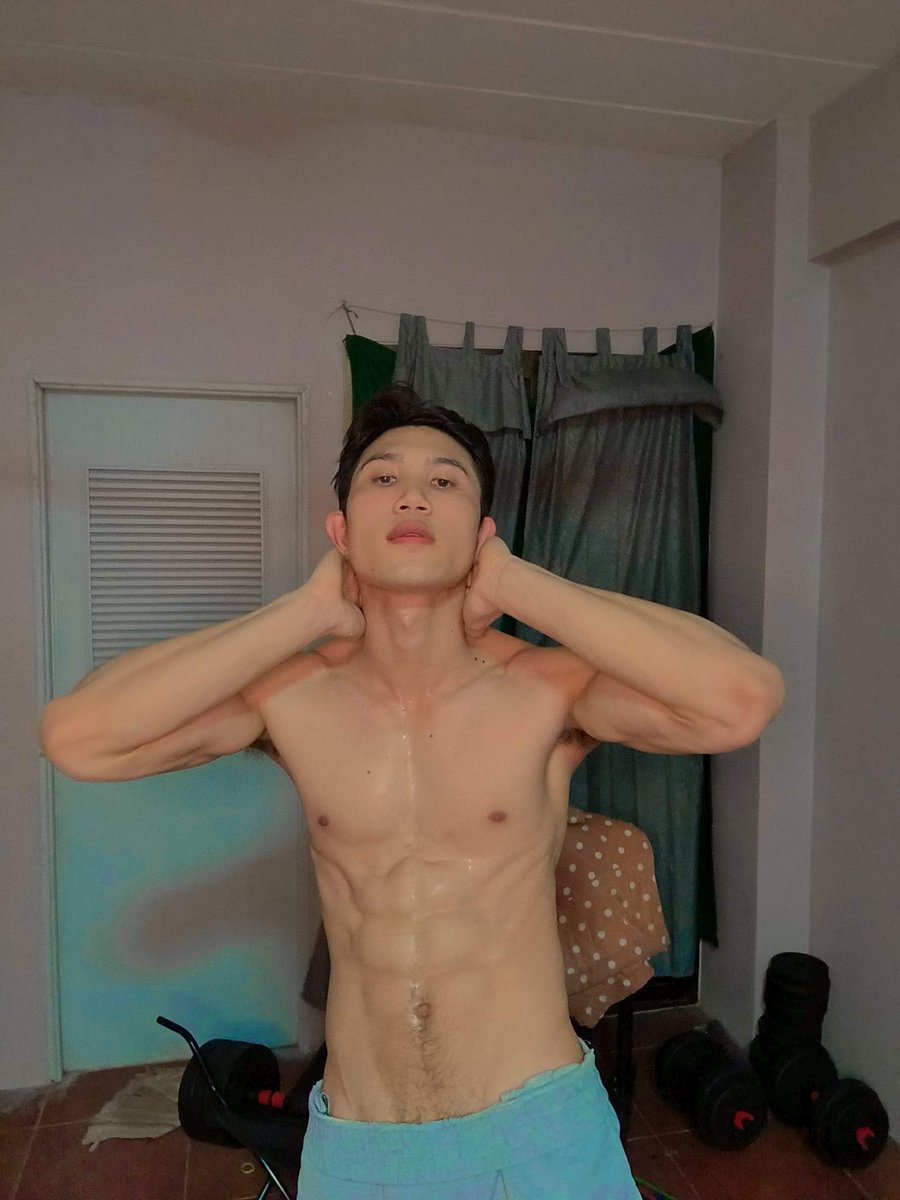 JayLe on Twitter: "เช้านี้ออกกำลังกาย💪 ก่อนเดินทางกลับบ้าน🏠💓"