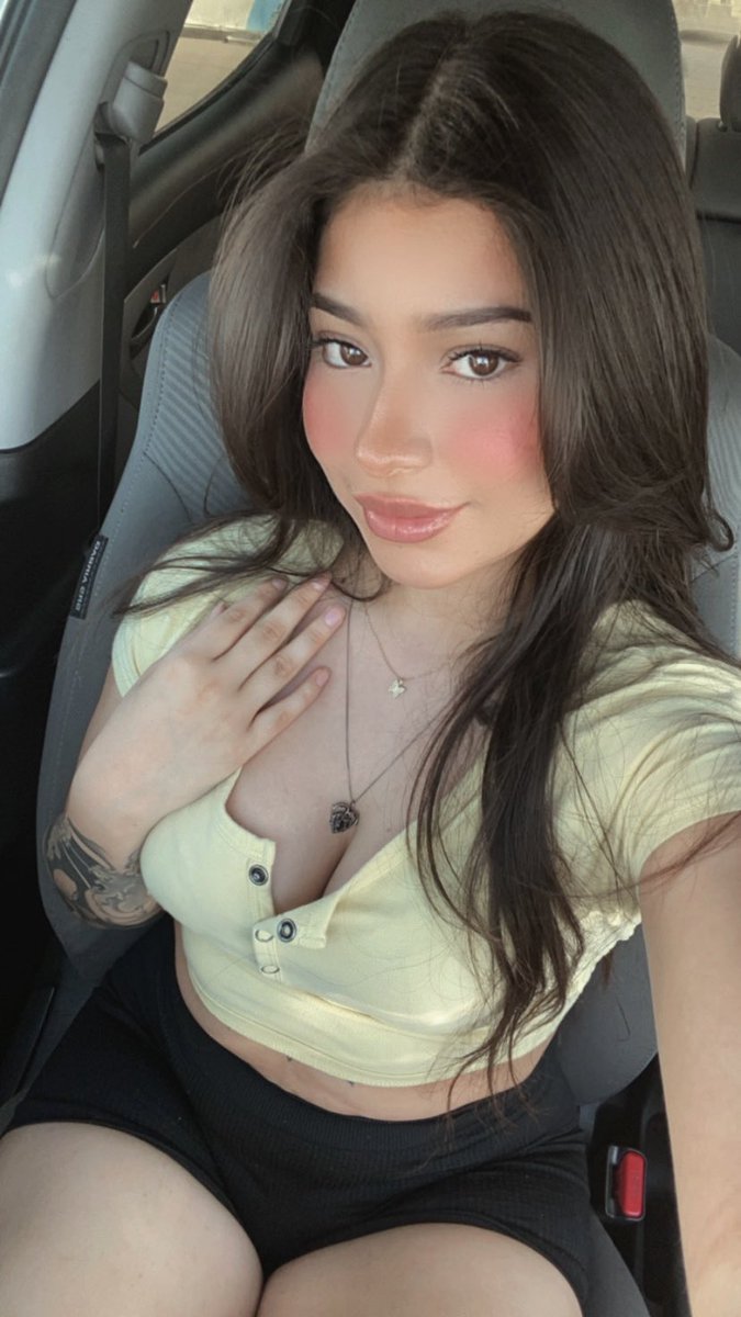 BRIA on Twitter: "necesita un poco de mí 💛"