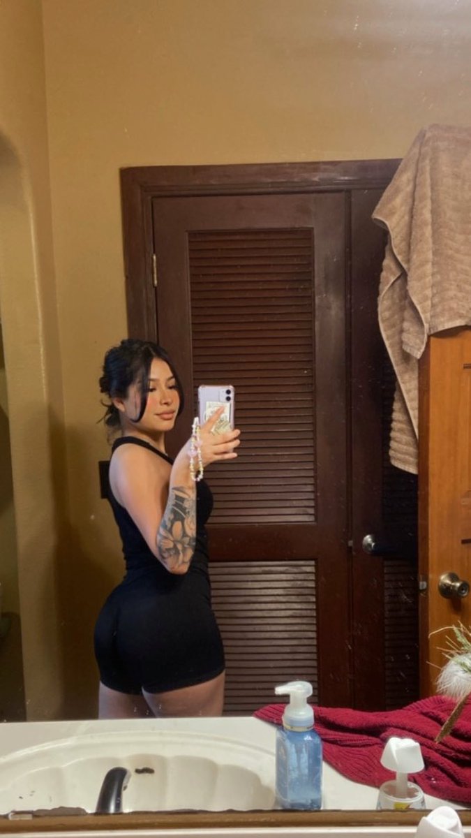 BRIA on Twitter: "necesita un poco de mí 💛"