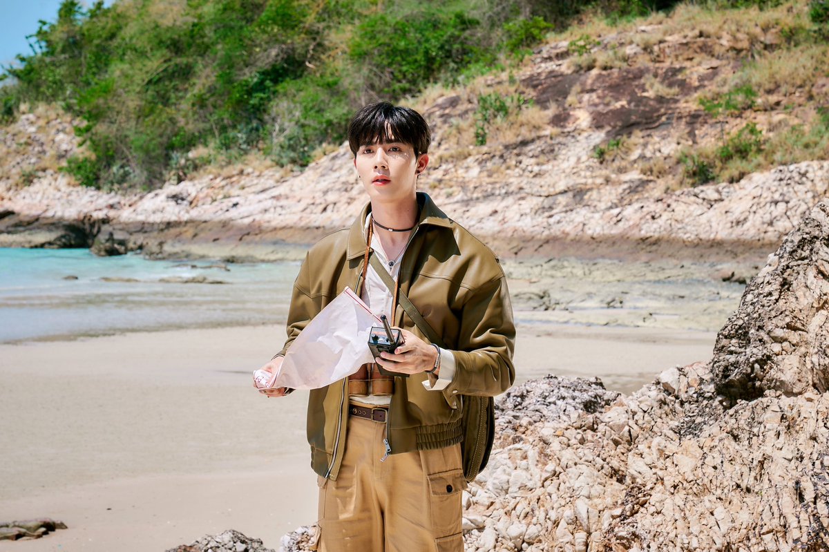 Mandee Work Official on Twitter: "ซีนุนิวเขาตามหาอะไรกันนะ ติดตามใน #MVติดเธอ"