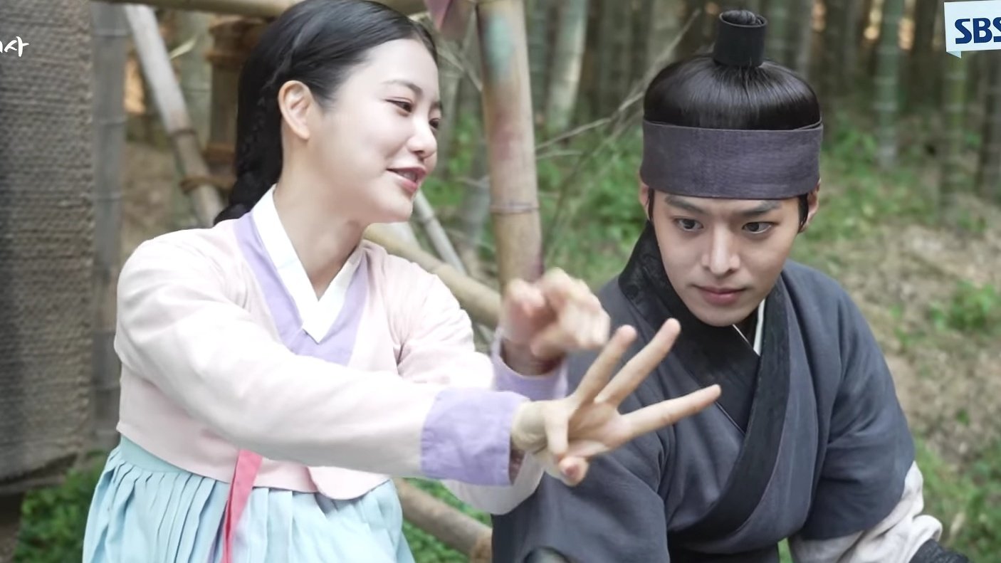 liy 🌸 on Twitter: "them two literally stuck together like glue through the making 😭🫶🏻 https://t ...