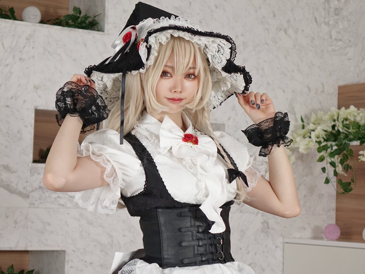 明詠うさめ🐇🦈5 14a On Twitter 魔理沙だらけの併せ ⚠︎コスプレ⚠︎ 東方project 霧雨魔理沙 撒き散らす煌めき