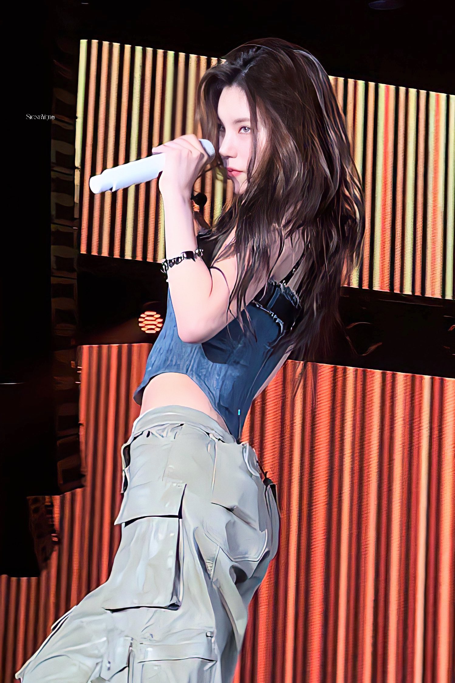 -𝐒𝐢𝐠𝐧𝐛𝐘𝐞𝐣𝐢𝟐𝟕𝟕 on Twitter: "- 𝟐𝟑𝟎𝟒𝟎𝟖 𝐔 𝐚𝐫𝐞 𝐫𝐞𝐚𝐥 𝐡𝐨𝐭𝐭𝐞𝐫 𝐭𝐡𝐚𝐧 𝐡𝐞𝐥𝐥… #있지 #ITZY #예지 #YEJI #ITZY ...