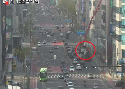 Seoul TOPIS on Twitter: "[17:39] 강서로 (발산역 → 등촌1-10단지) 3차로 시설물보수로 차단되니 주의바랍니다. https://t.co ...