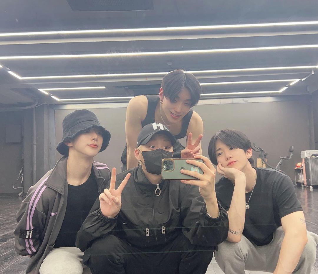 B.A.P NATION on Twitter: "230413 24hours_peaktime.official IG Post Hello~🫶🏻 This is JTBC's PEAK ...