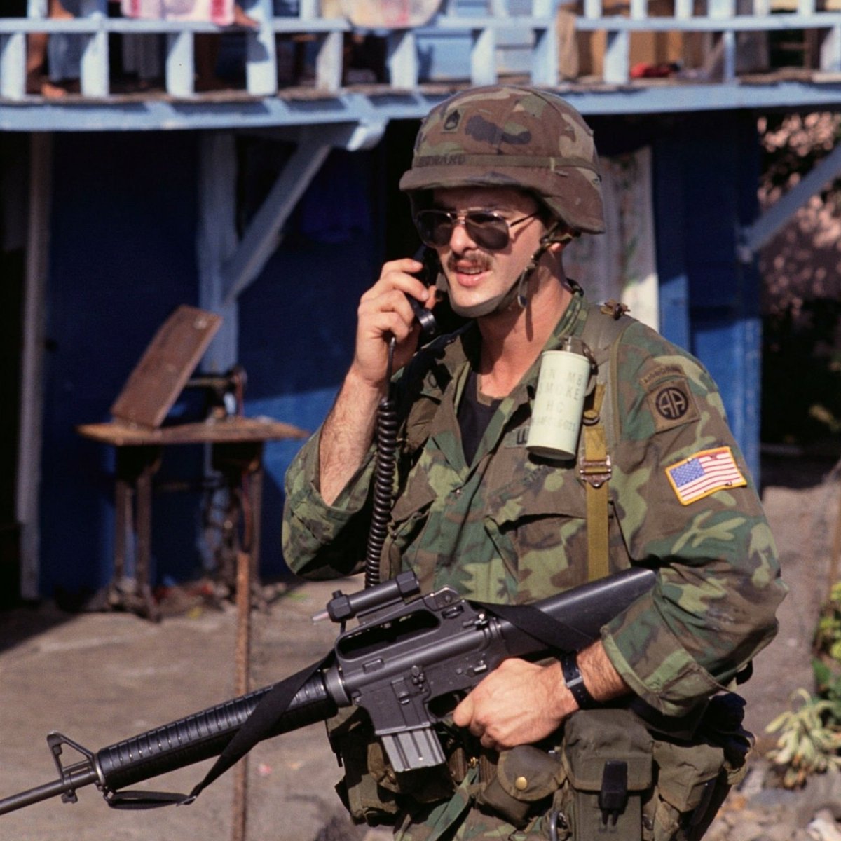 ᴅᴇᴡ on Twitter: "US Army soldiers in Panama, 1989"