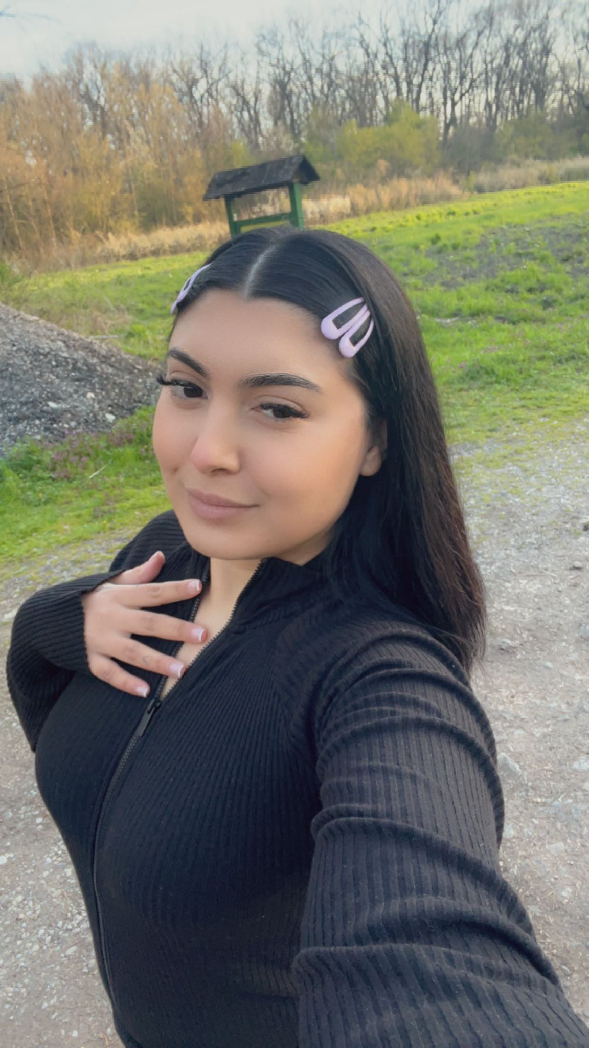 TW Pornstars - 2 pic. Alexandra Doremi. Twitter. Sex in padure? Vreau sa ne distram baby. 7:51 ...