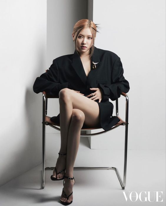 Portal Blackpink 🌹 On Twitter Artigo Clout News Sobre RosÉ Apesar Do Fato De Que Os