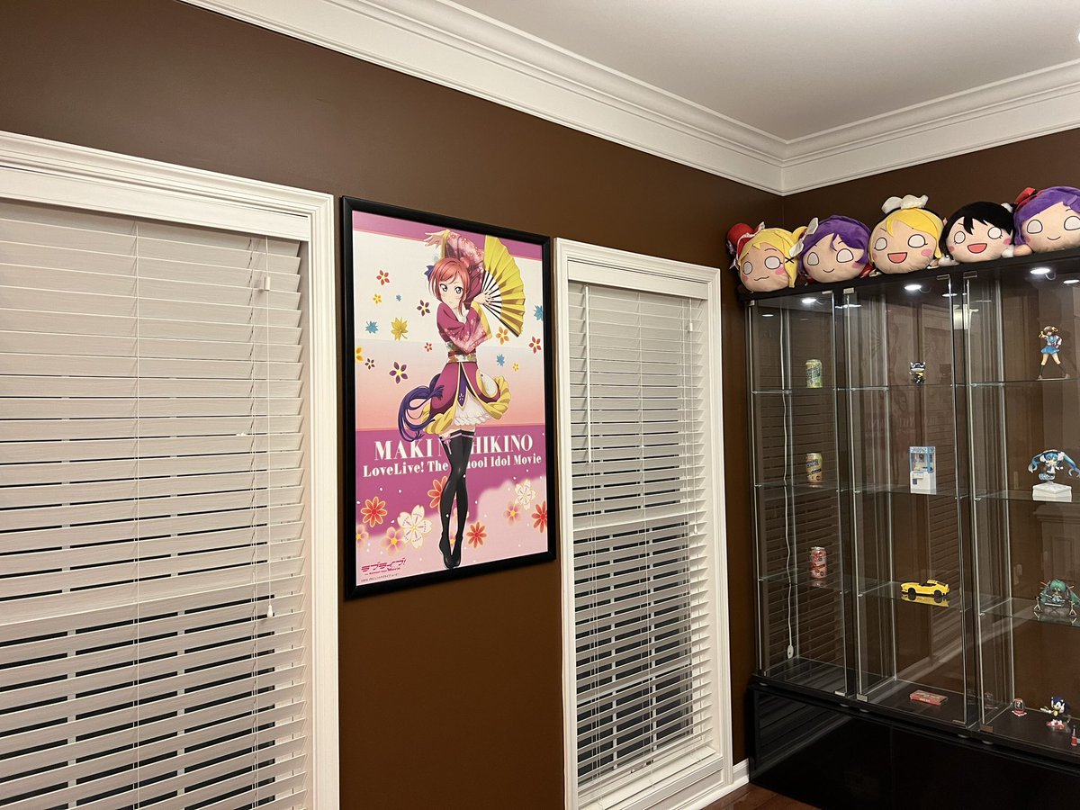 cosplayerkyo on Twitter: "Finally got around to getting frames and displaying these μʼs movie ...