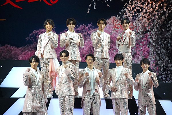 エントレ on Twitter: "9人の汗の結晶 ― Snow Man初演出『滝沢歌舞伎ZERO FINAL』開幕／4月19日からはライブビューイングも http://entre-news ...