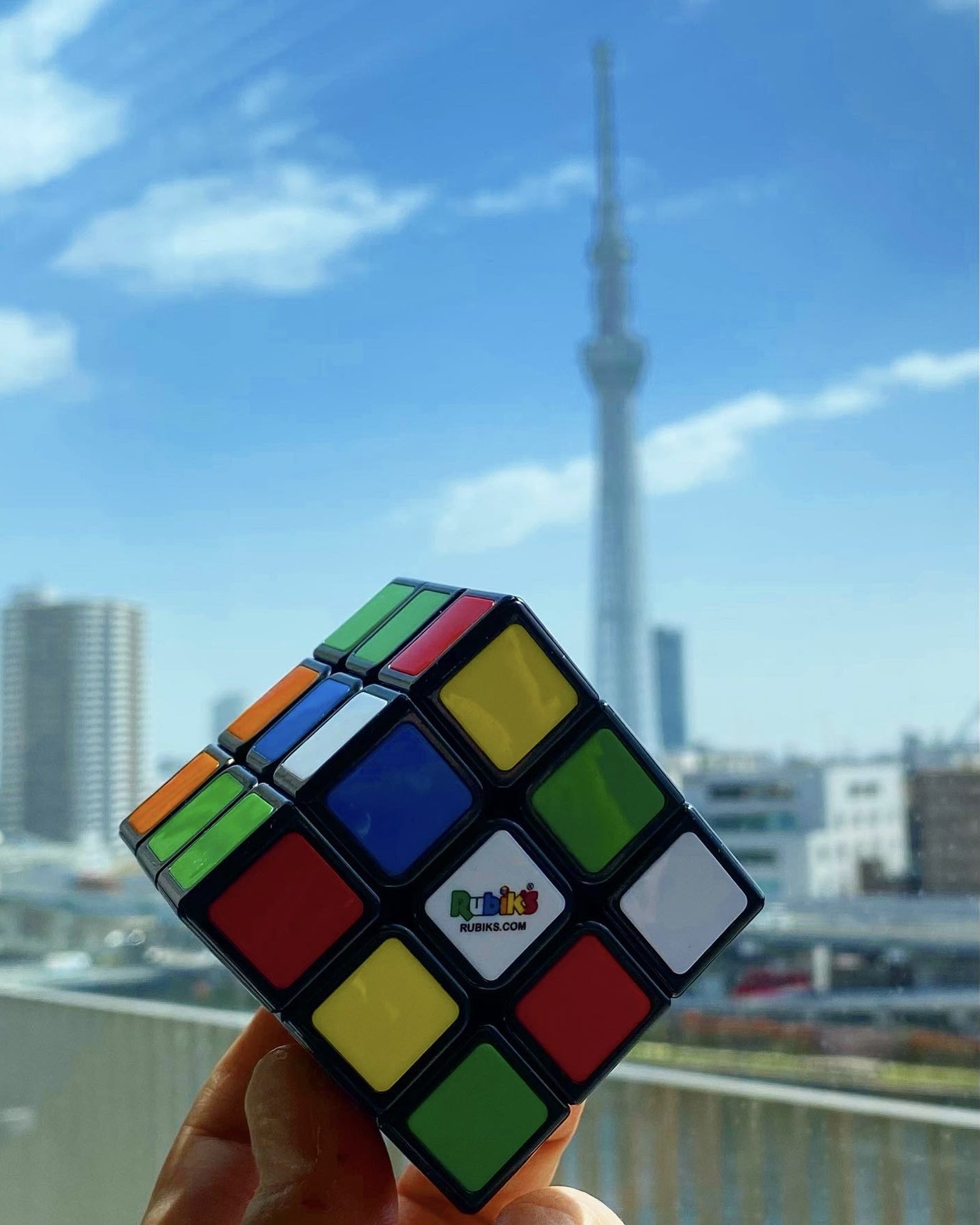 【メガトイ】おもちゃのメガハウス on Twitter: "いいてんき。 ルービックキューブ、 やりたくなってきた。 #Rubik #RubiksCube #ルービックキューブ ...