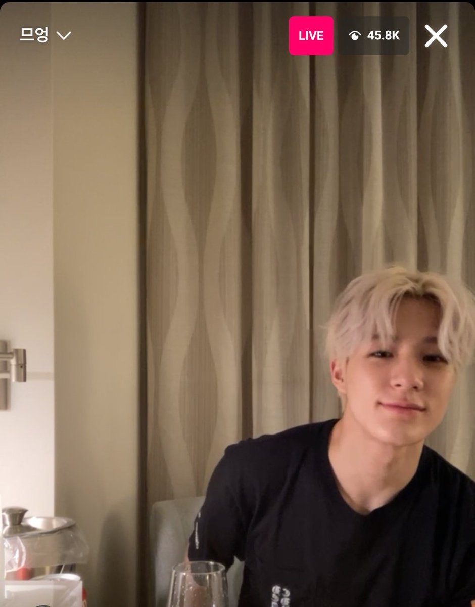 NCT INDONESIA Fanbase💚🇮🇩 on Twitter: "💟230413 #JENO sedang Live di IG ...