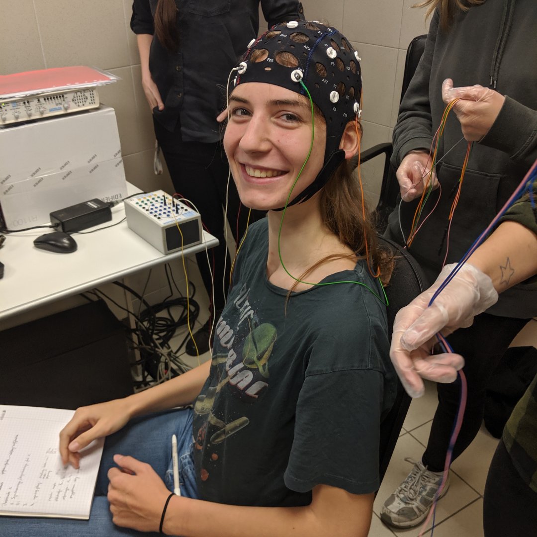 DeepMind on Twitter: "Science is no stranger to Weronika’s family. With a father in computer ...