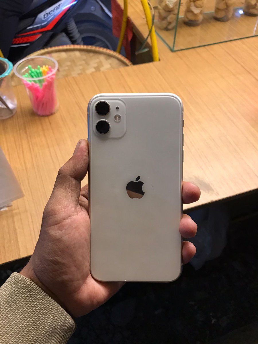 .tom on Twitter: "IP 11 / 128, Ex Inter. COD, kirim2 gas.. DM for price~"