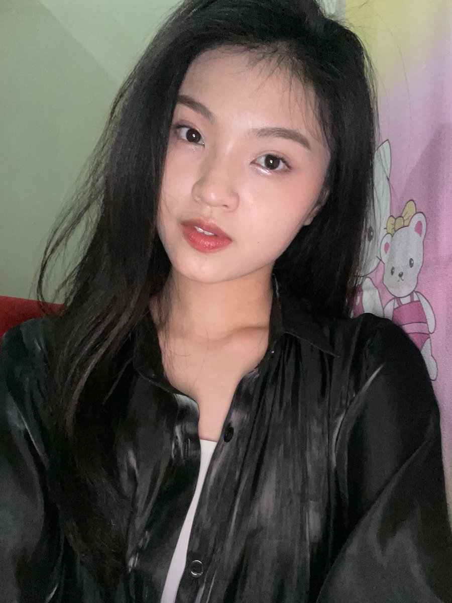 Cynthia Yaputera on Twitter: "Cuma kamu yang aku mau!😡 https://vt.tiktok.com/ZS8W1K23E/"