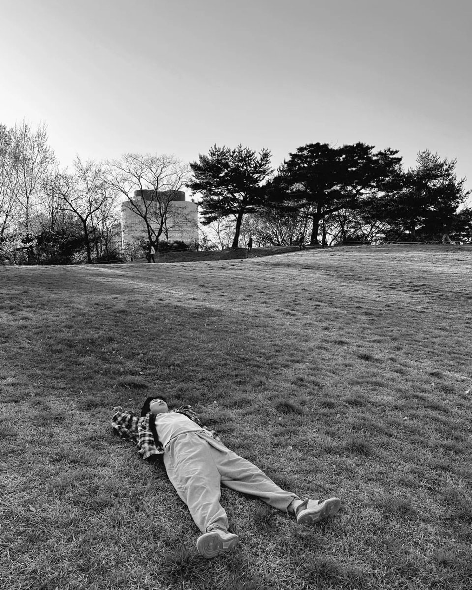 BTS Charts & Translations on Twitter: "RM on Instagram https://instagram.com/p/Cq-gY0qLjz3 ...