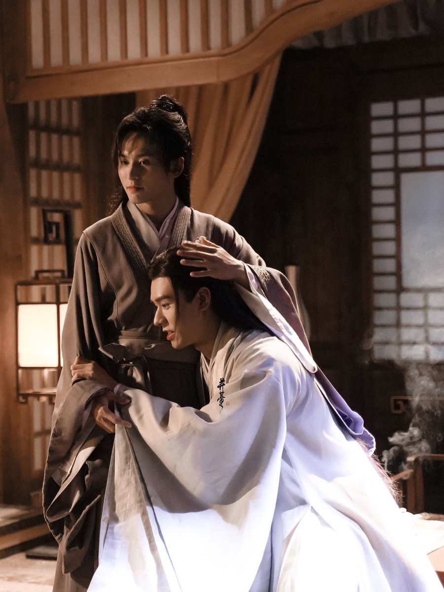 Zhang Zhehan o'Clock on Twitter: "#ZhangZhehan #张哲瀚 #GongJun #龚俊 #LLD #俊哲 #浪浪钉"