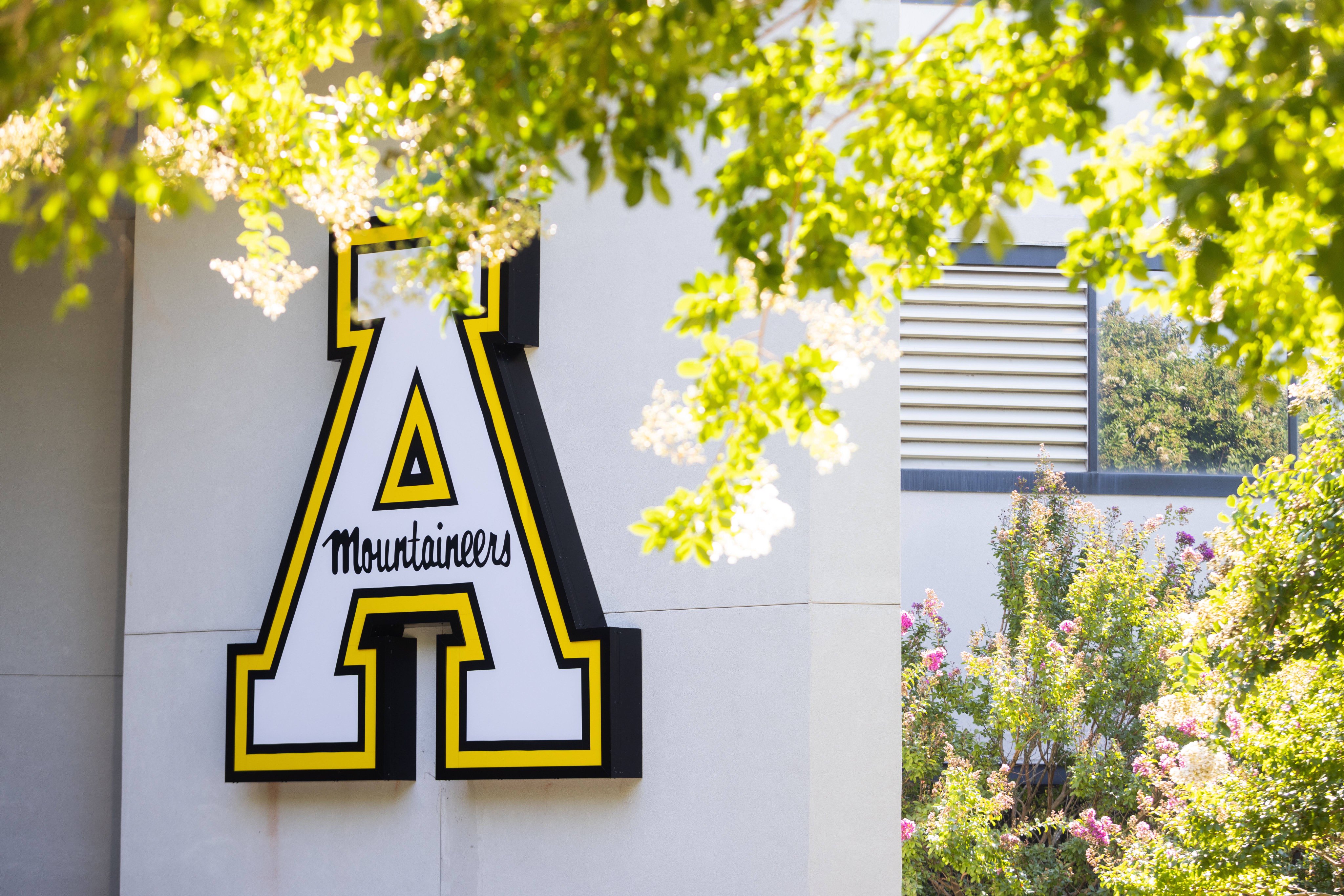 App State Admissions (@AppAdmissions) / Twitter App State Admissions (@AppAdmissions) / Twitter