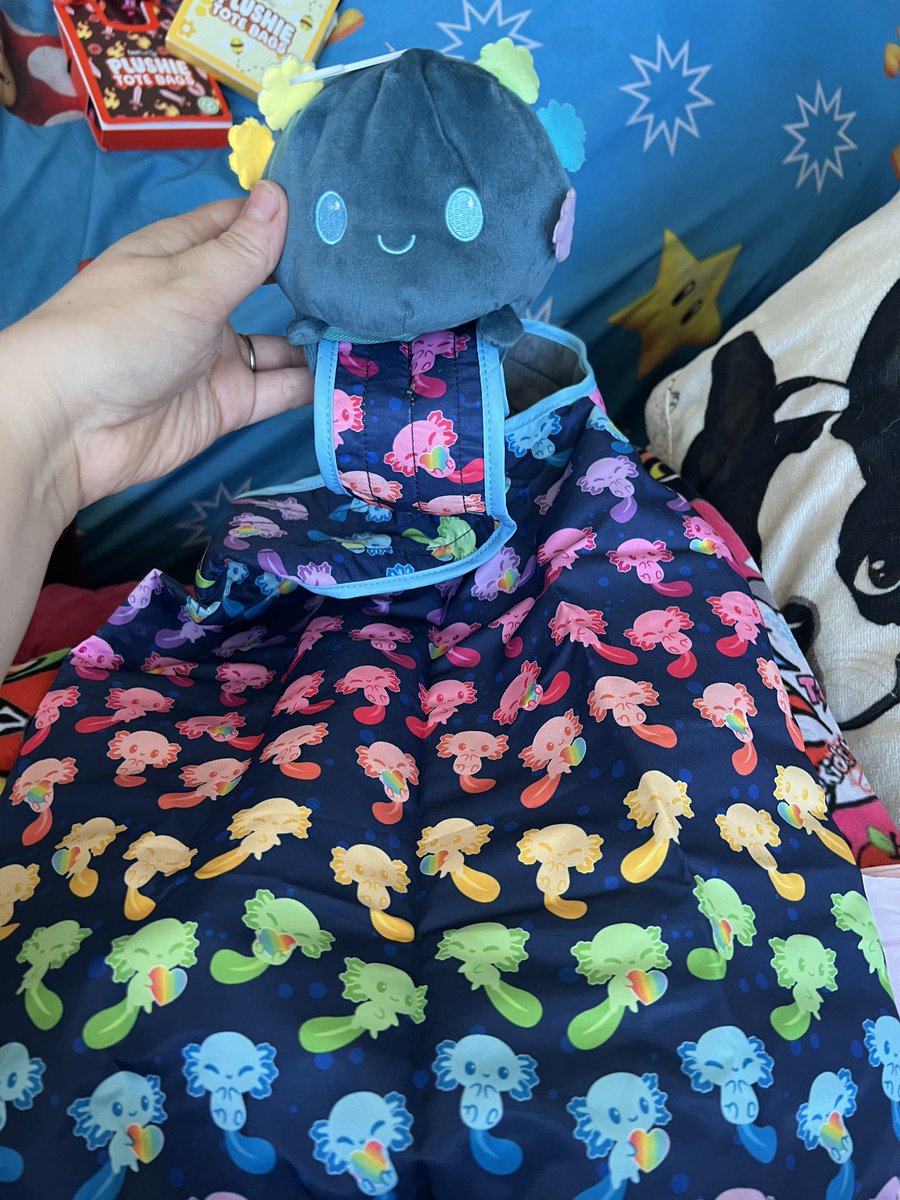 TeeTurtle on Twitter: "amaaaaaaziiiinnngggg 💋💋💋"