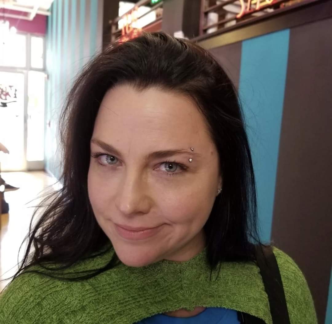 Amy Lee No Makeup