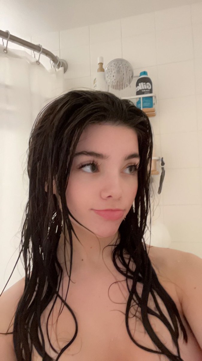 Winnie 𓆩♡𓆪 On Twitter Can I Dm U The Rest Of The Shower Pics 3