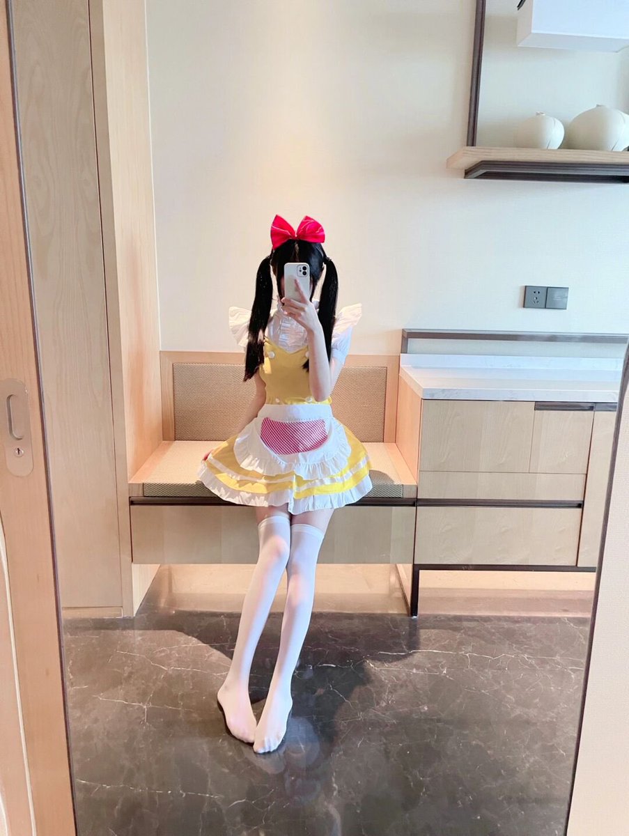 小蔓酱啊 On Twitter 宝宝别玩游戏了,来玩弄我的感情