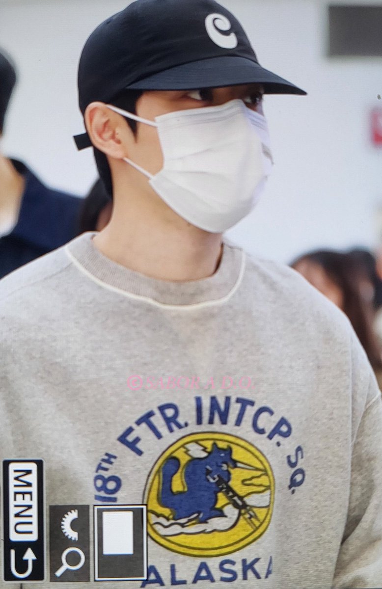 슈슈 on Twitter: "맨투맨! https://m.smartstore.naver.com/someonelife/products/8188701703?NaPm=ct ...