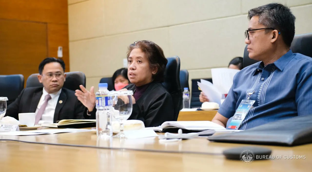 Bureau of Customs PH on Twitter: "LOOK: BOC Commissioner Bienvenido Rubio recently met with DOF ...