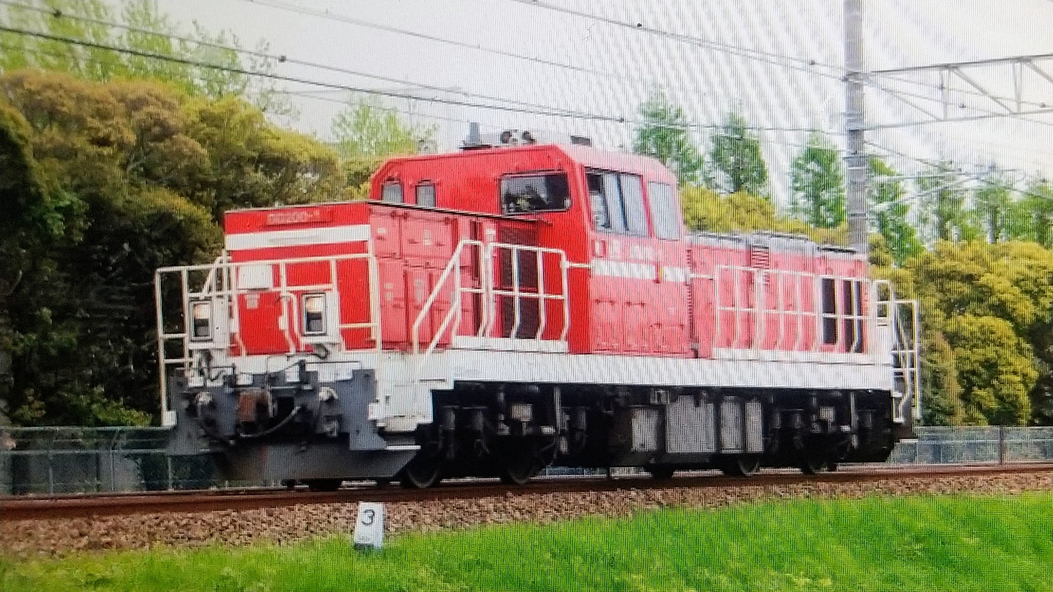 県道48沿い on Twitter: "DD200-1 いつもとエンド向きが違う。 向きはDE10と同じ感覚ですね。 https://t.co/jKXL7iBXbU" / Twitter