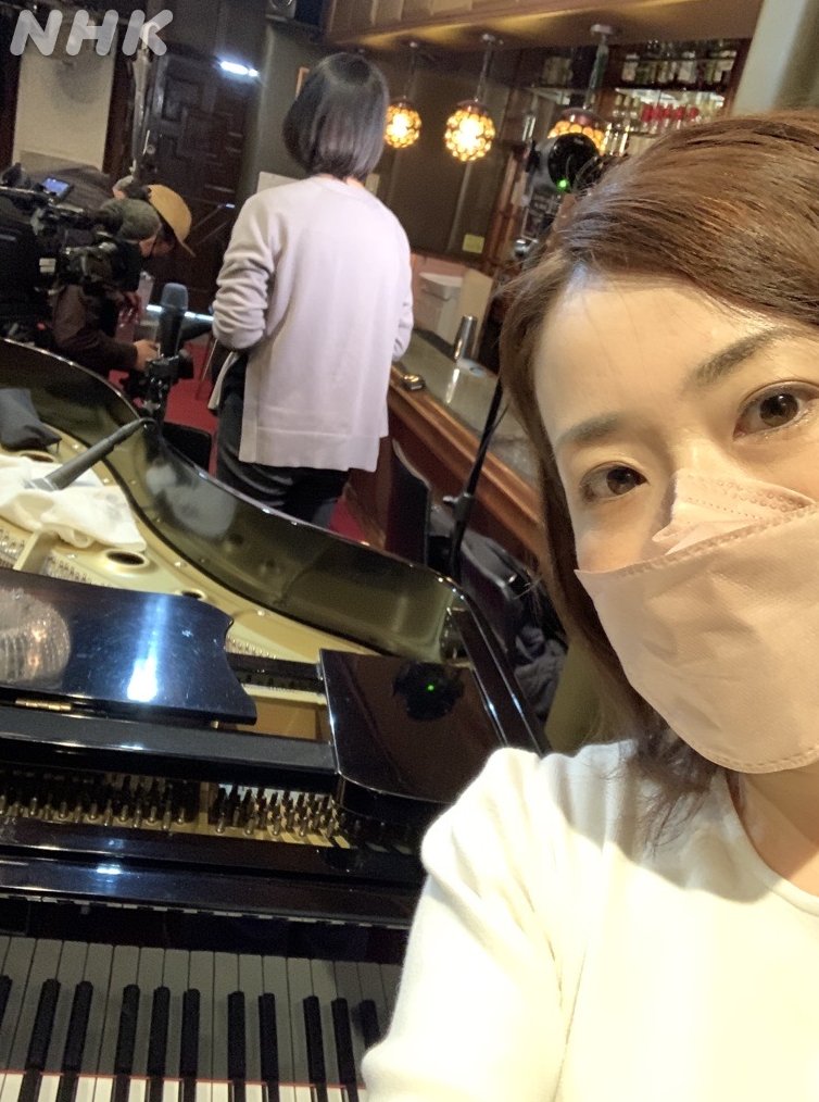 NHK宇都宮 on Twitter: "#橋本奈穂子 です。 後輩の女性2人と一緒に企画した ジャズの番組をNHK＋で配信中！ インタビュー撮影中の一コマ。 餃子で有名な宇都宮、 ジャズが盛ん ...