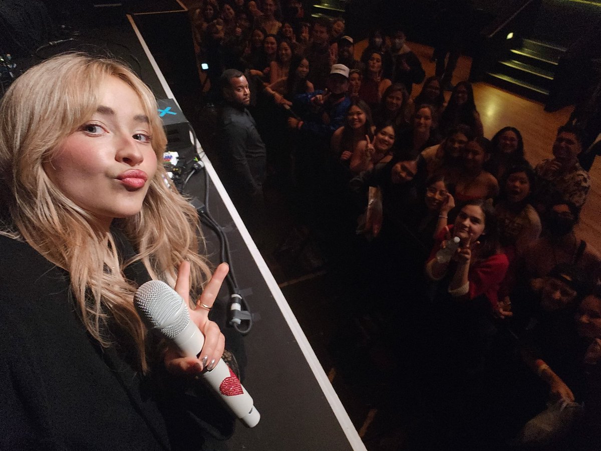 Em Is Seeing Sab TODAY On Twitter SABRINA TRIED PUTTING IN HER PASSWORD IN MY PHONE LOL em-is-seeing-sab-today-on-twitter-sabrina-tried-putting-in-her-password-in-my-phone-lol