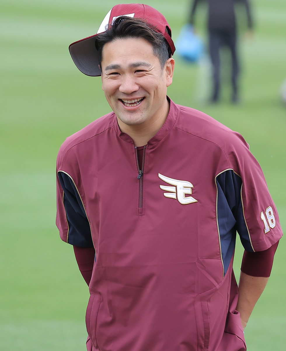 サンスポ×EAGLES on Twitter: "【楽天ｰソフトバンク】15日、14日に2勝目を挙げた田中将大投手が笑顔で練習に参加。 https://sanspo.com https ...