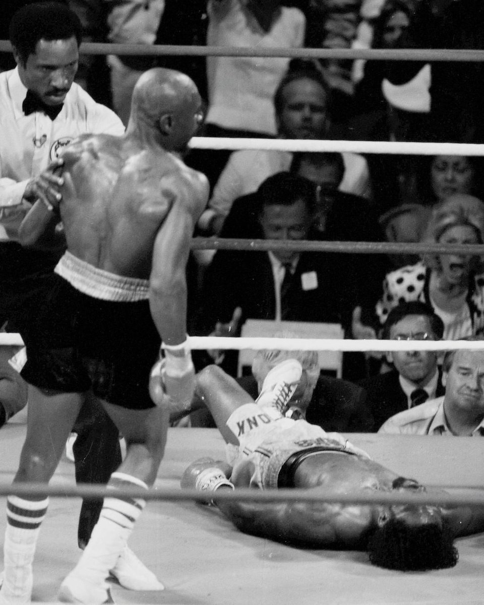 Boxing News on Twitter: "Marvin Hagler flattened Thomas Hearns to win their epic three-round war ...