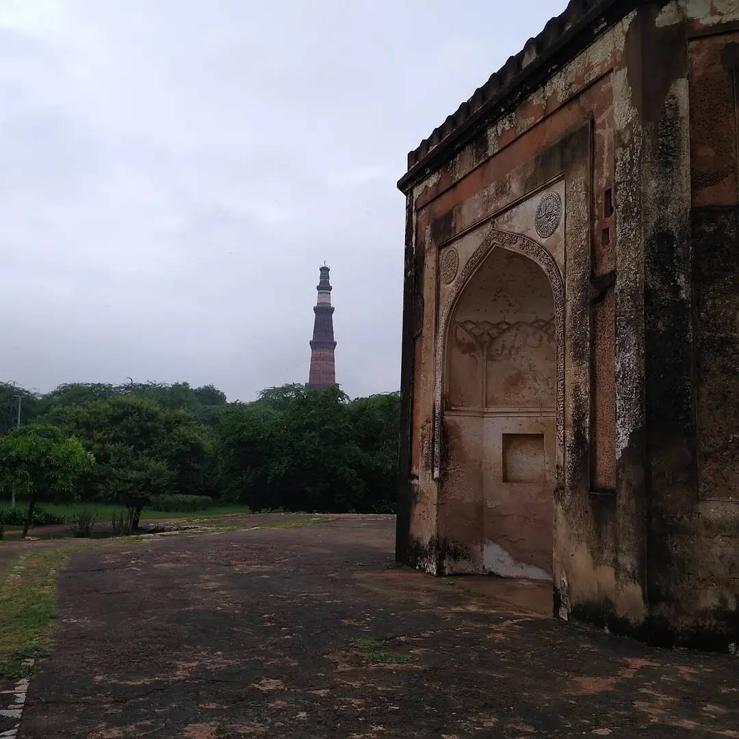 Jamali Kamali Masjid Haunted