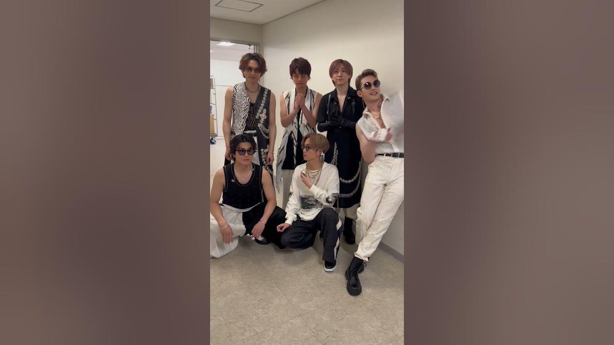 SixTONES on Twitter: "SixTONES official【ドーム初日】今から行ってきます！ http://dlvr.it/SmWpRW"