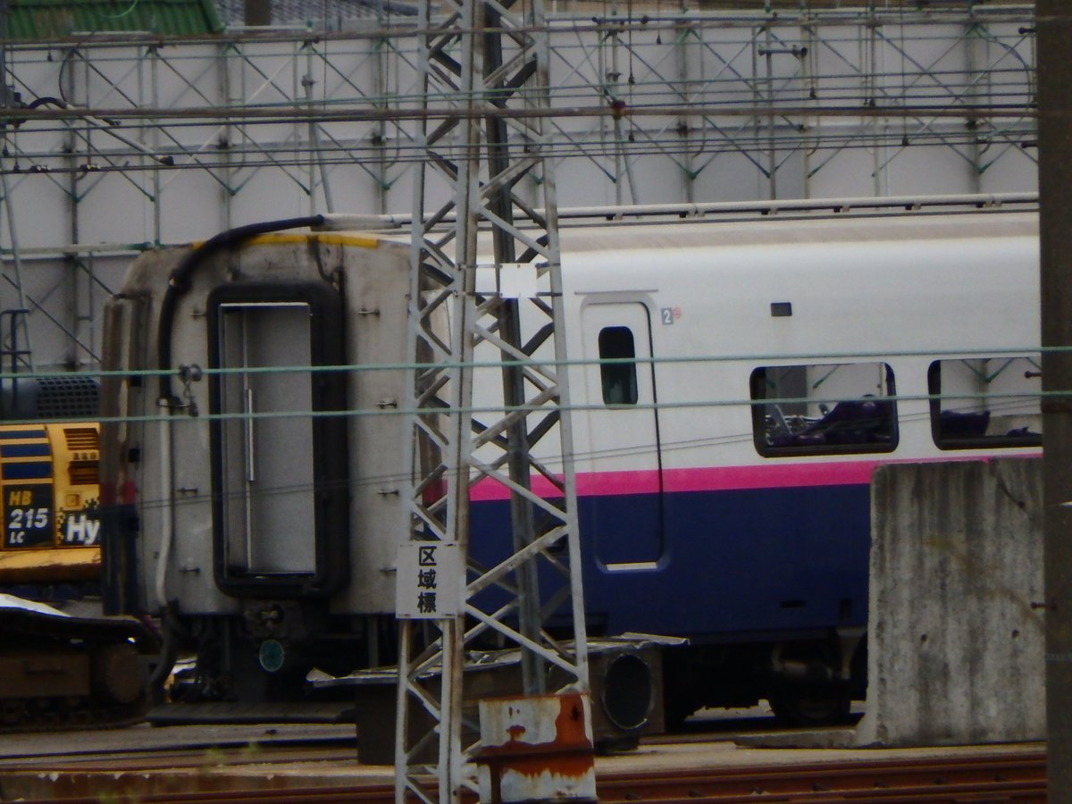 にいてつ on Twitter: "E2系J59編成 新潟新幹線車両センター解体 残り3両 2号車が解体中来週には終わるかな"