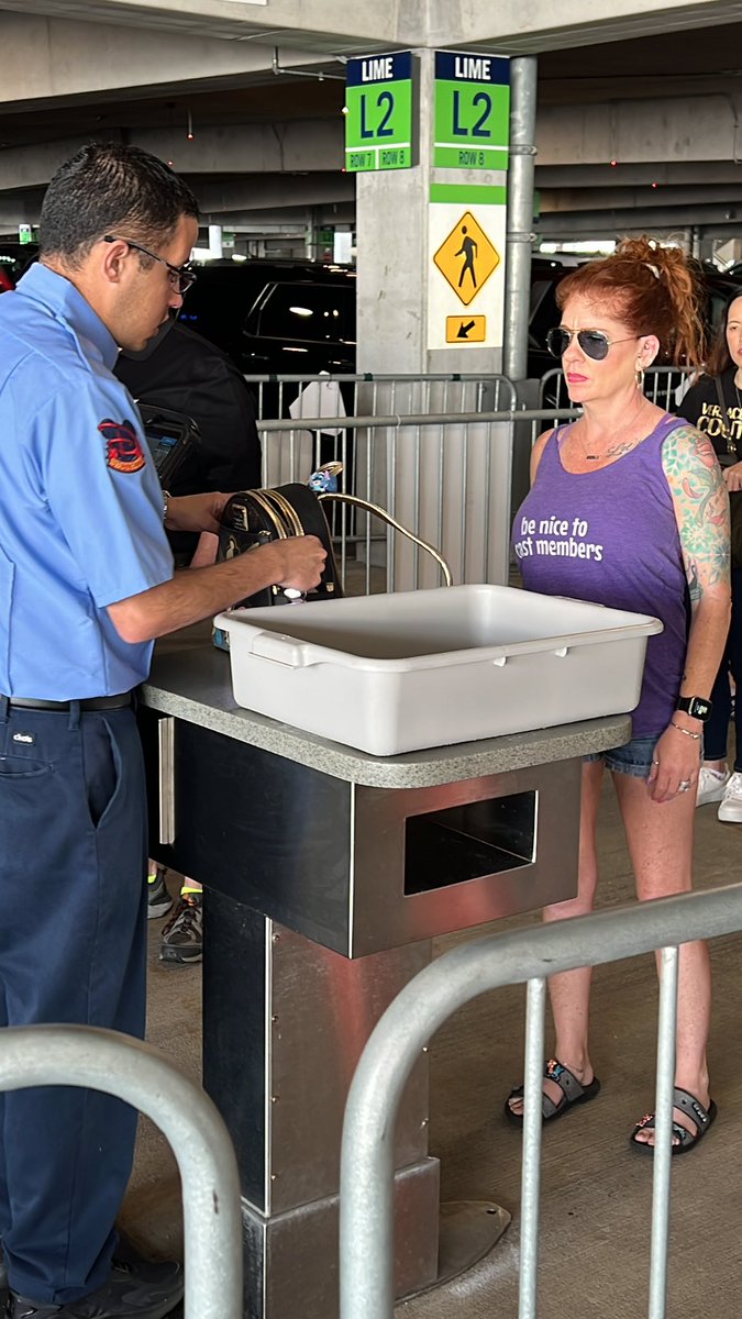 Jeremy (Main Street Magic) on Twitter: "Can’t take her anywhere"