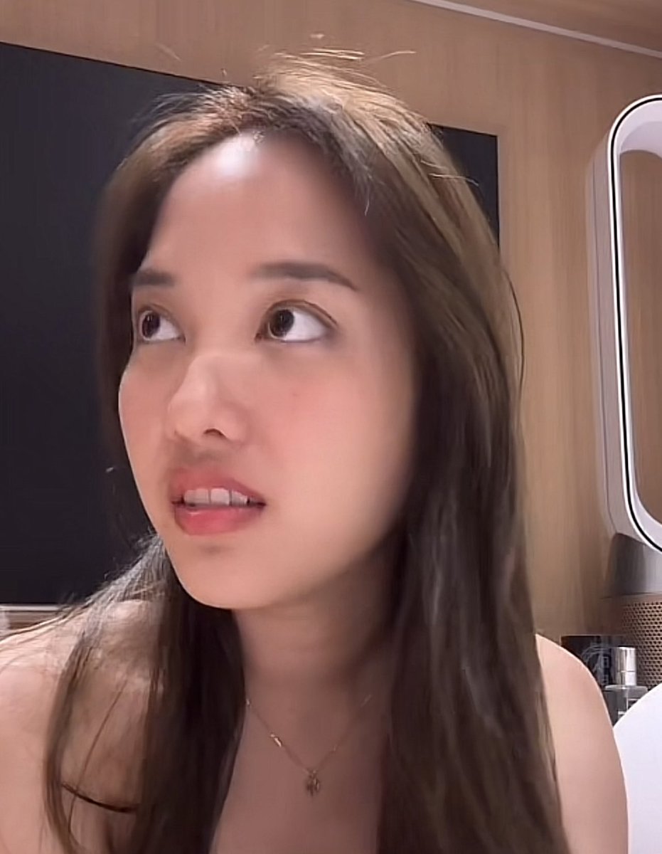 เด้นแมงโก้ 😎 ลูกมาหม๊าฟรีนมามี้เบคตัวจริง on Twitter: "อะไรวะน่ะ 55555555555 #นังทัวดีย์"