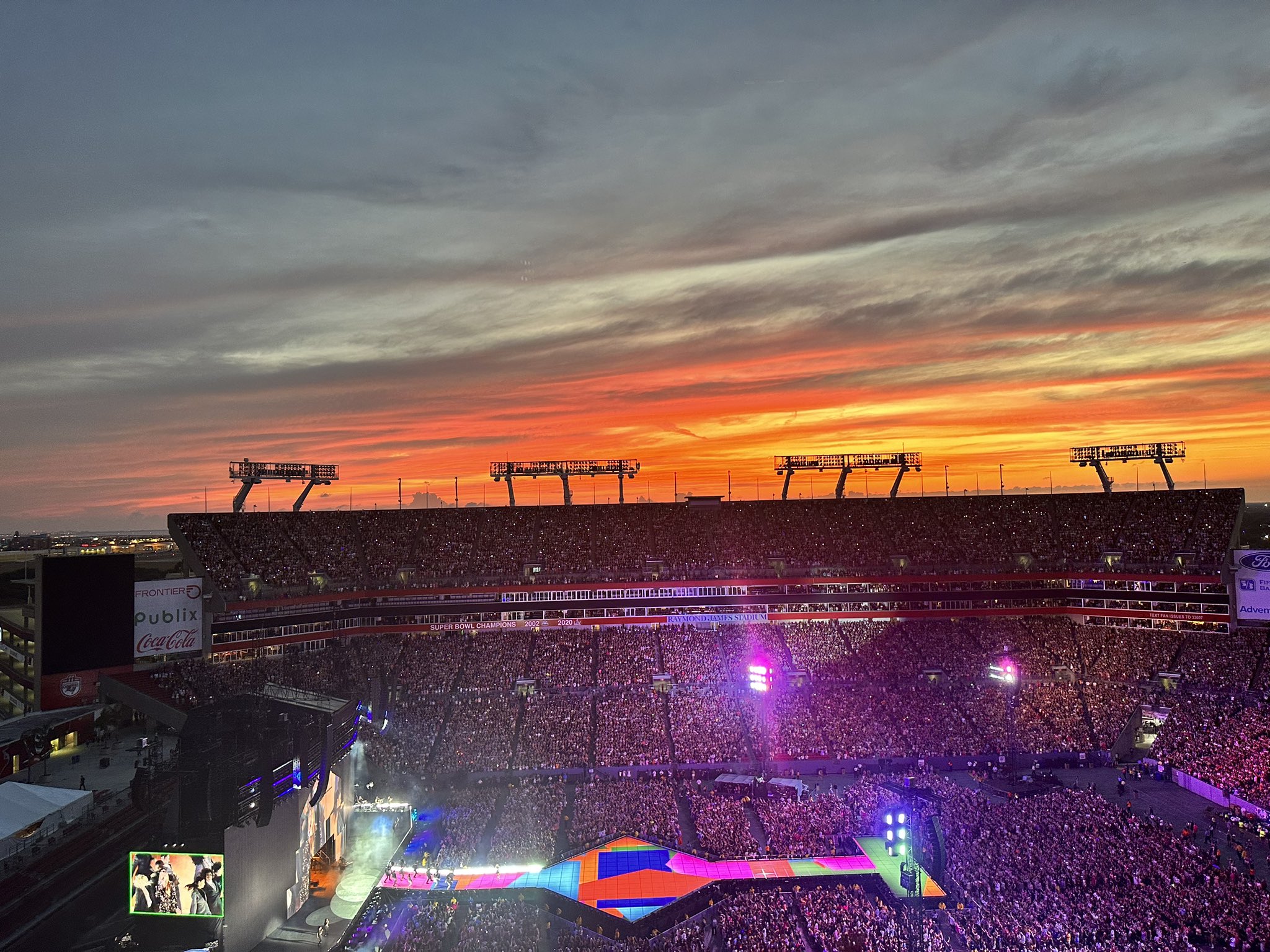 Raymond James Stadium One Direction