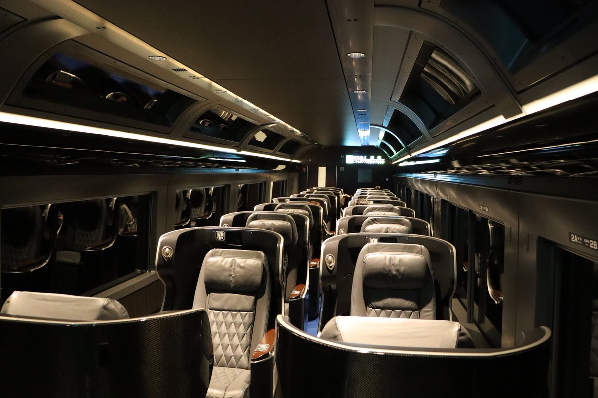 まー@Love Saphir ODORIKO💎 on Twitter: "#グリーン車を載せるとバズる 4枚目も実質グリーン車みたいなものでしょ？"