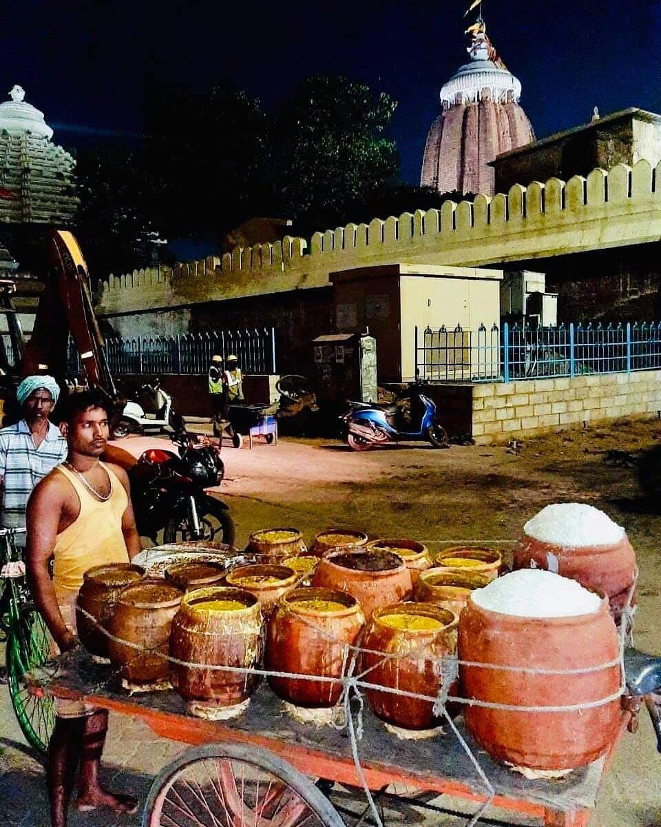 18 things about Mahaprasad of Mahaprabhu Jagannath ji. 1. Mahaprasadam ...