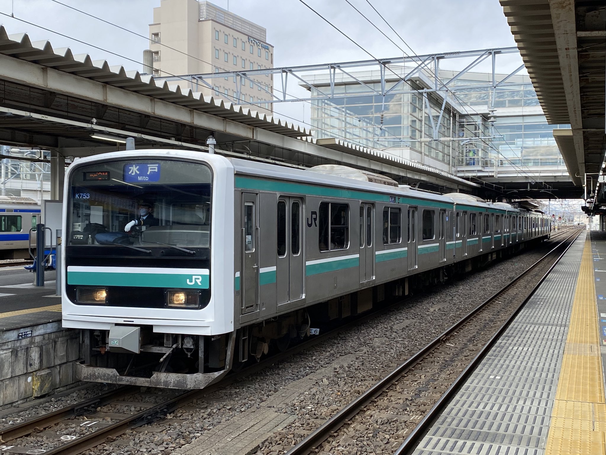 S駅 on Twitter: "常磐線、増結しようにも増結車があまりない問題。そこで、あんまり仕事がなさそうな彼へワンマン対応改造をしてもらい、土浦以北のE531系5両を再び上野口へ持ってきて ...