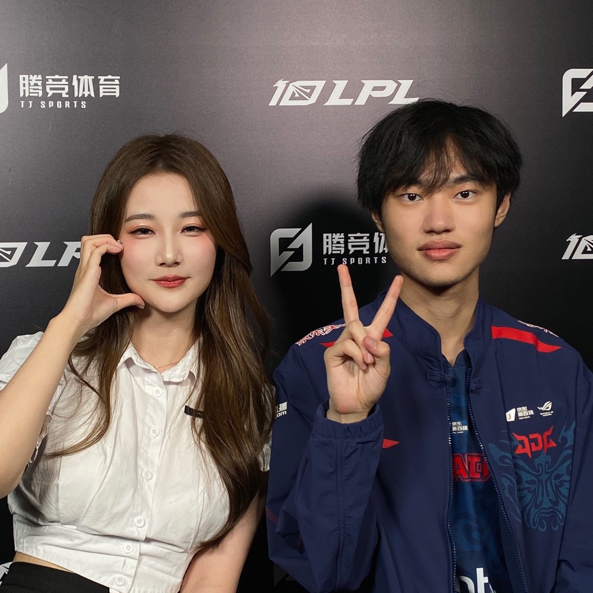 Kitty on Twitter: "More from last night’s fever dream 🌃"