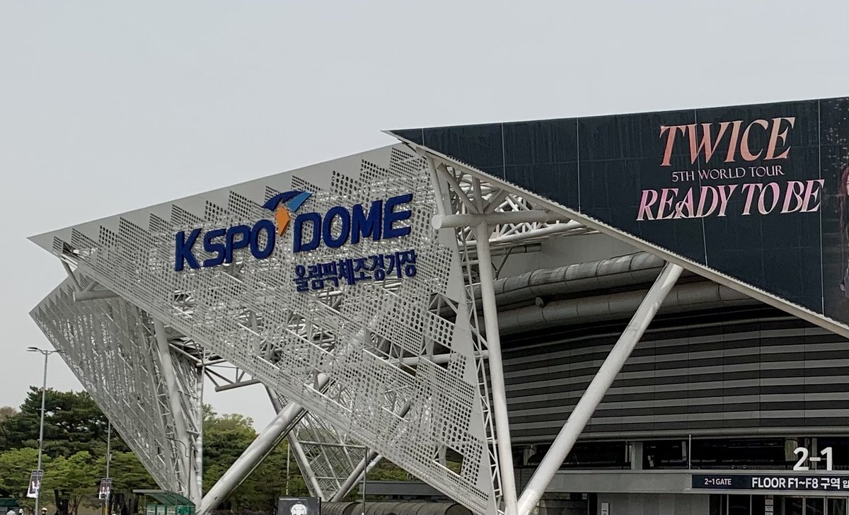 njmsjmdct2 on Twitter: "KSPO DOME, Day 2"