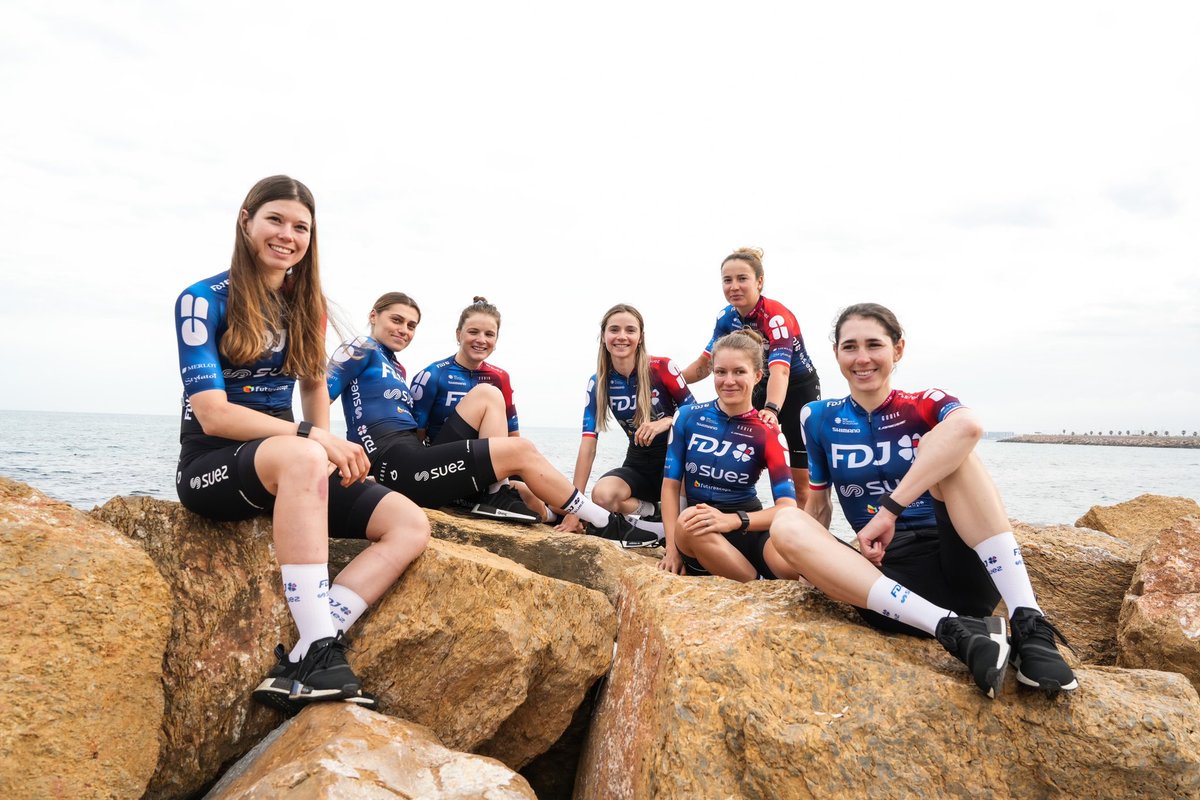 FDJ - SUEZ on Twitter: "Team presentation @LaVueltaFem 😁"
