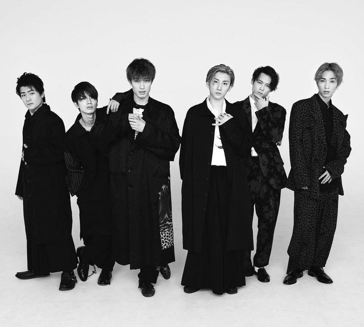 k_d .s1116 on Twitter: "SixTONES結成8周年おめでと！！ 色んな色に輝けるSixTONESがだいすきだし、毎日元気をもらってるよ！ これからもずっとずっとだいすき ...